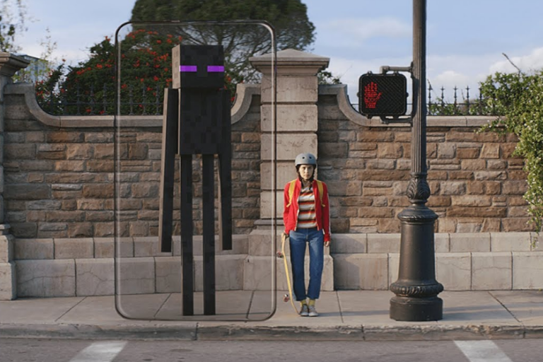 Minecraft Earth: Augmented-Reality Spiel fürs Smartphone ist ab sofort ...