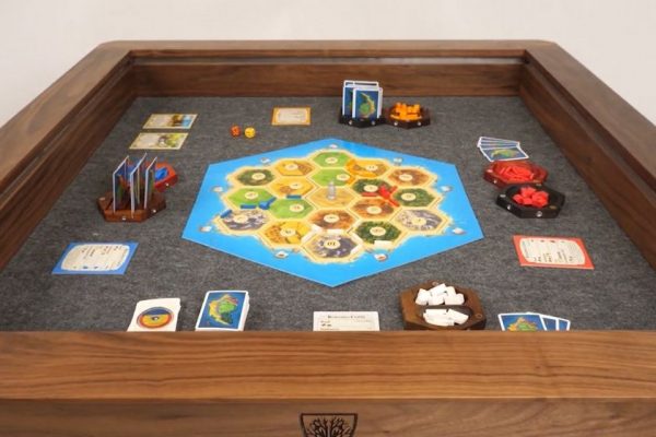 Gaming-Tisch feiert Kickstarter-Erfolg mit mehr als 7 Millionen Euro!